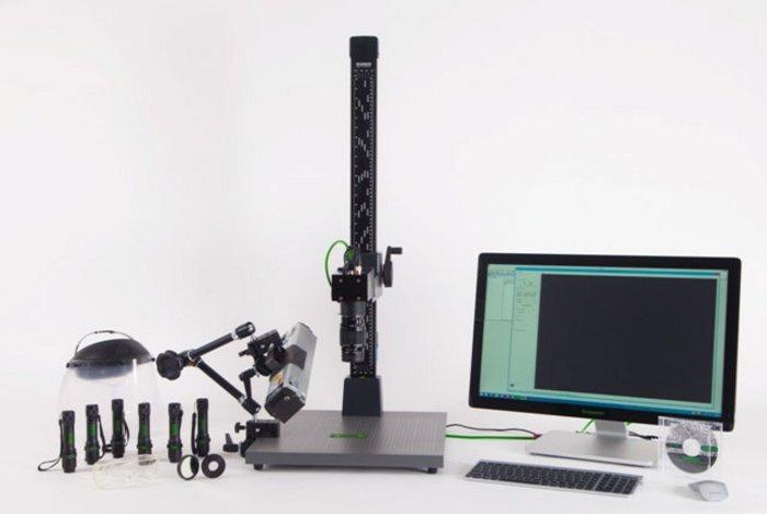 What is Photoluminescence spectroscopy?