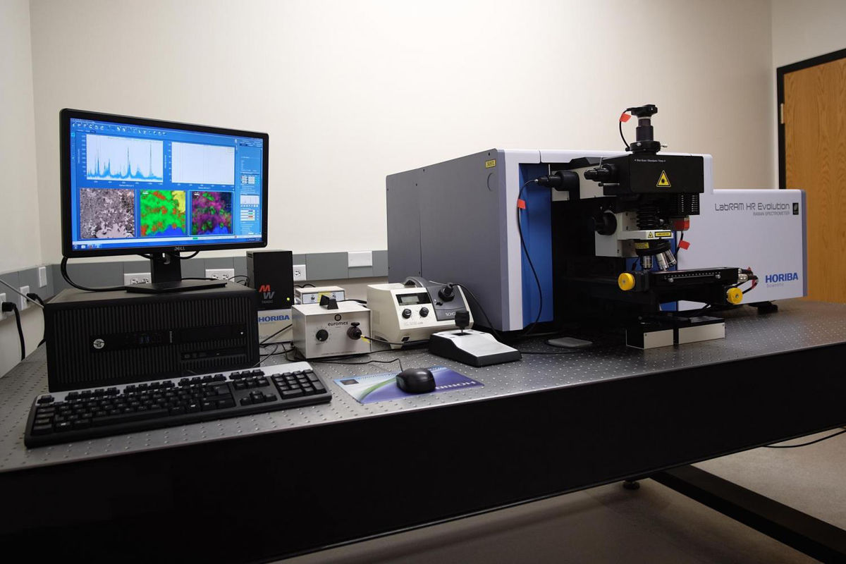 发现地底生命的关键——矿物 - HORIBA