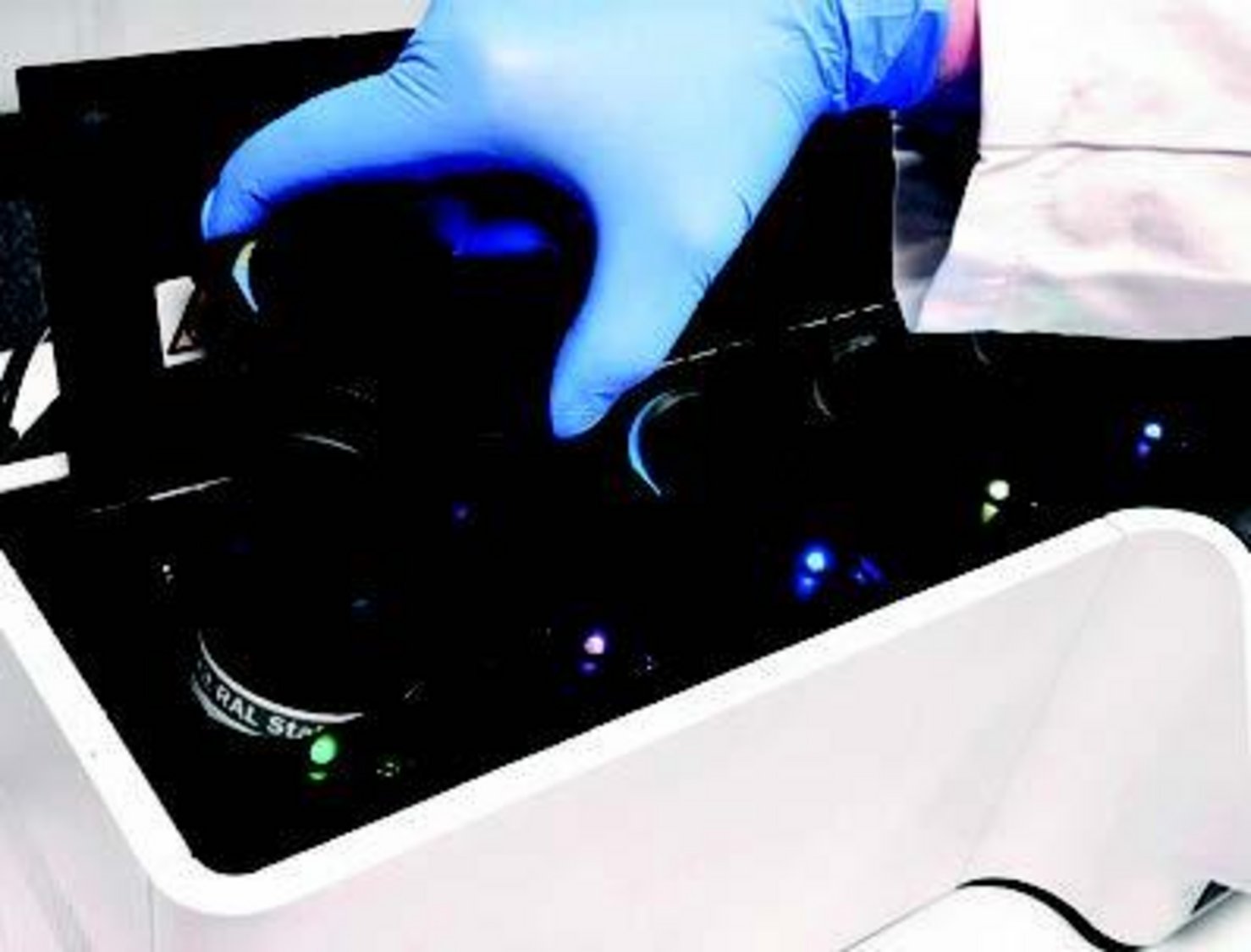 RAL StainBox Blood Slide Stainer - HORIBA